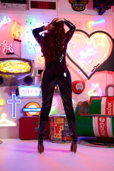 Book Me – Divine Goddess Ruby 07944055983